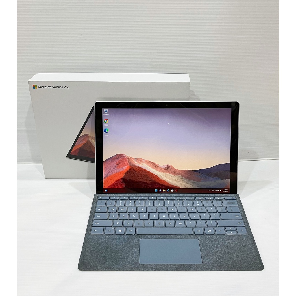 [USED] Microsoft Surface Pro 7 with Type Cover, Display Resolution ...
