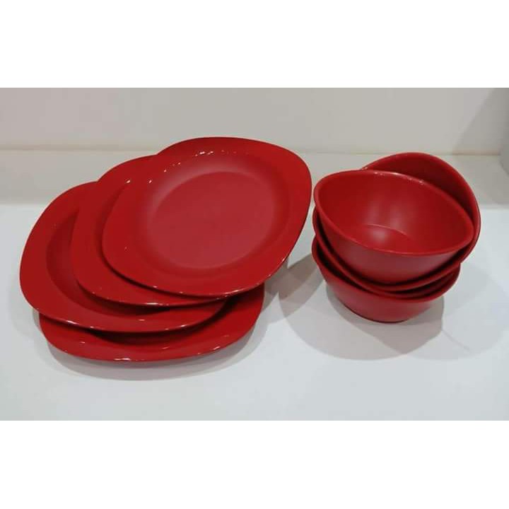 Tupperware Royal Red bowls 700ML(1pc) & Dining Plates 390ML(1pc ...