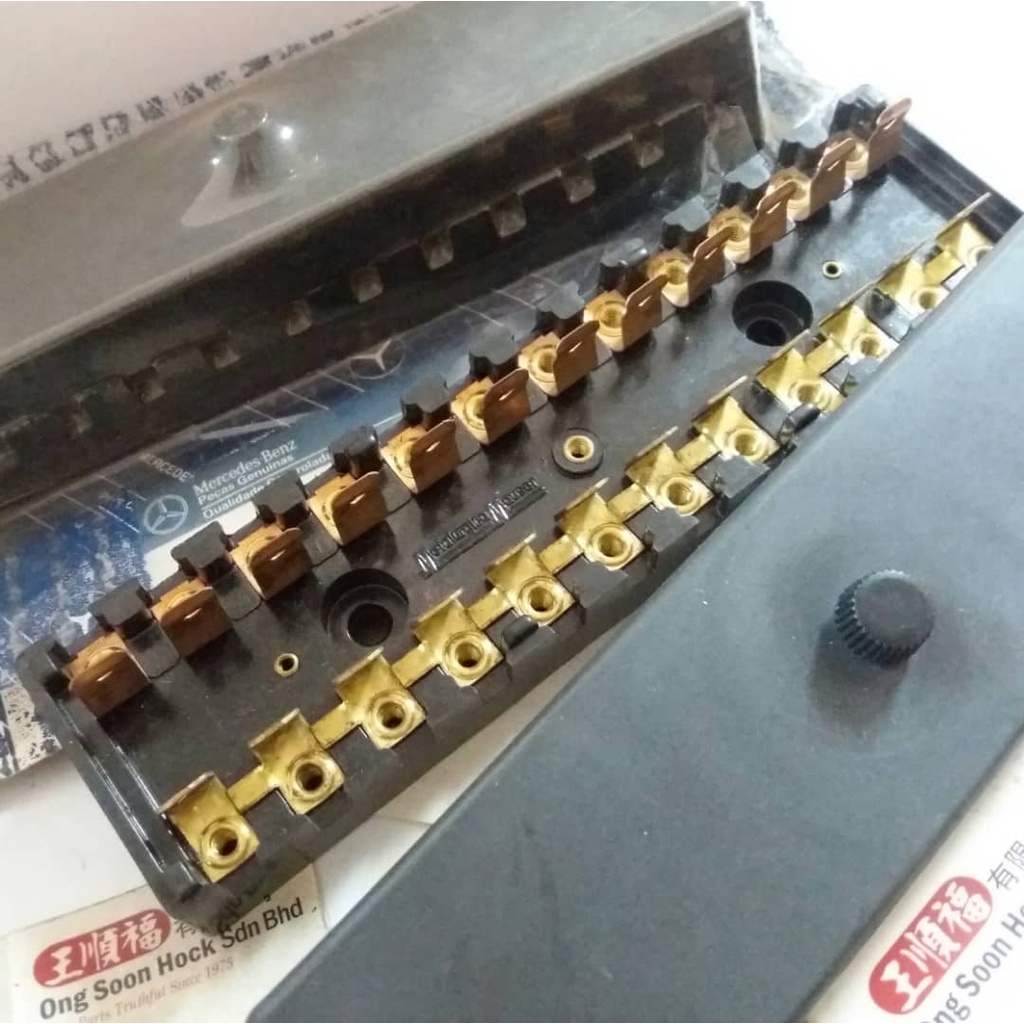 Mercedes Original Fuse Box 12 Wire 12 pin 345 545 7701 (3455457701) 390 ... Mercedes Original Fuse Box 12 Wire 12 pin 345 545 7701 (3455457701) 390 ...