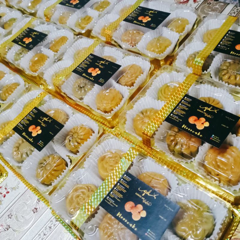[Mooncake Set] Garnish & Doilies Kuih Bulan Halal Muslim Mooncake Set ...