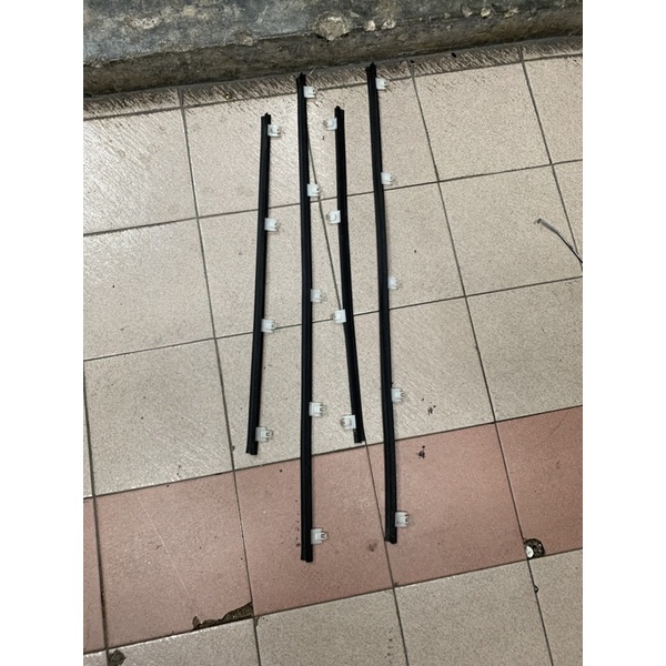 getah tepi tingkap pintu Kelisa complete 4 pintu | Shopee Malaysia