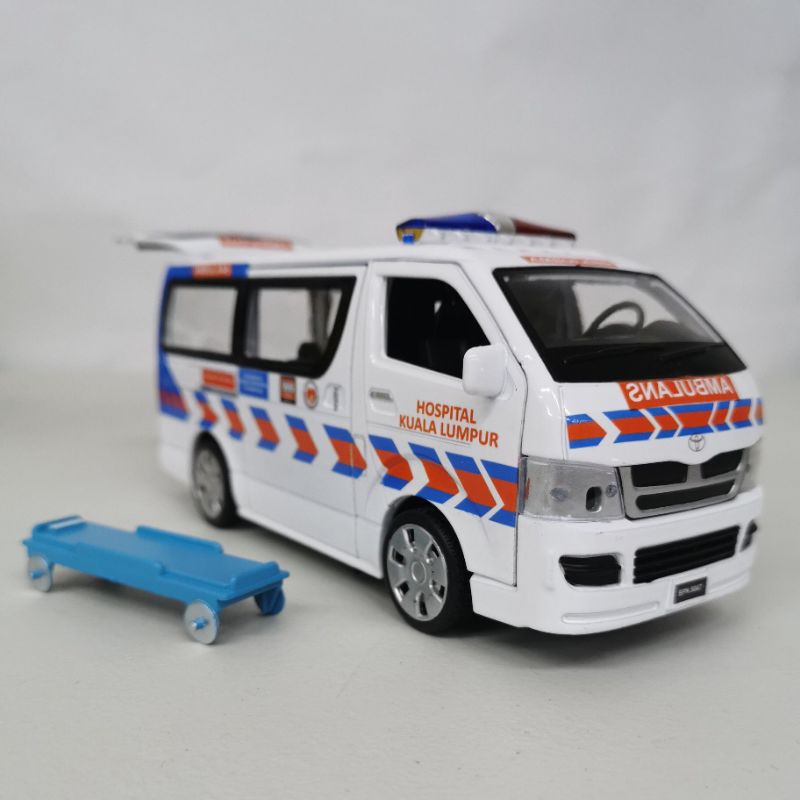 toyota Hiace Van KKM ambulance hospital van kesihatan Malaysia scale 1: ...