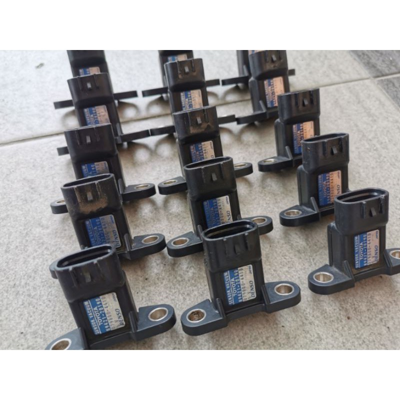 toyota map sensor (myvi / alza) | Shopee Malaysia