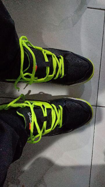 SALE ! GRAYS FLASH SENIOR HOCKEY SHOES KASUT HOKI KASUT TURF | Shopee ...