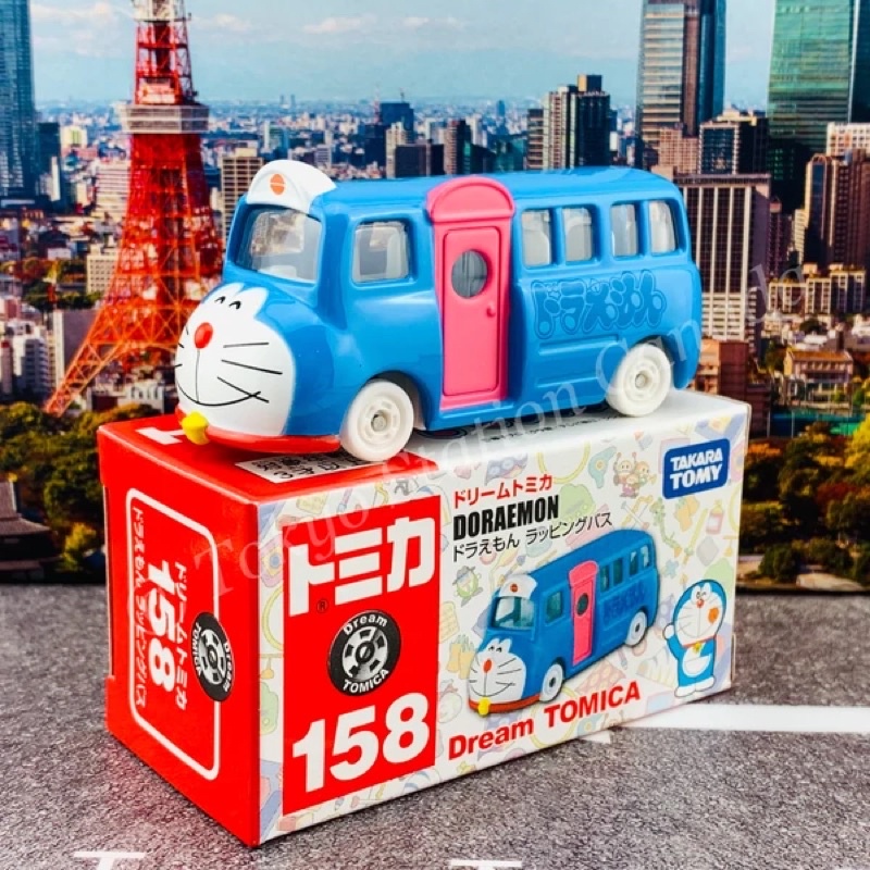 Dream Tomica Diecast Model Car - No158 Doraemon Wrapping Bus | Shopee ...