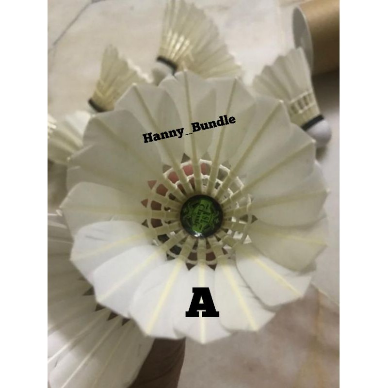 Used Shuttlecocks Mix Brand Gred A (12pcs) (Ship Monday-Saturday Before ...