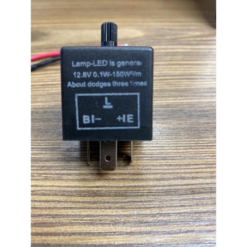 3 pin 12V LED 3pin 12V FLASHER LIGHT FLASHER RELAY | Shopee Malaysia