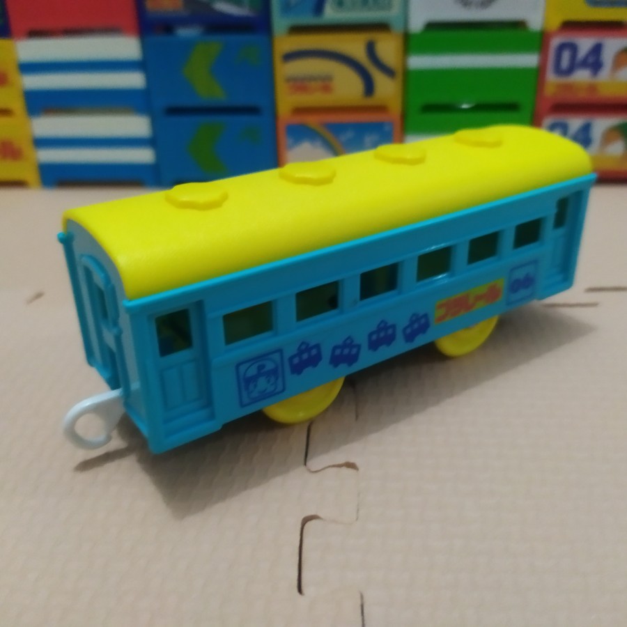 Expo Blue Yellow Carriage Plarail | Shopee Malaysia