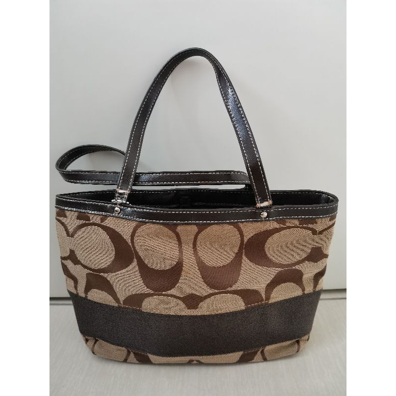 Coach used handheld bag original | Shopee Malaysia
