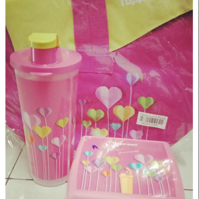 Trendy Lunch Set Tupperware Pink colour | Shopee Malaysia