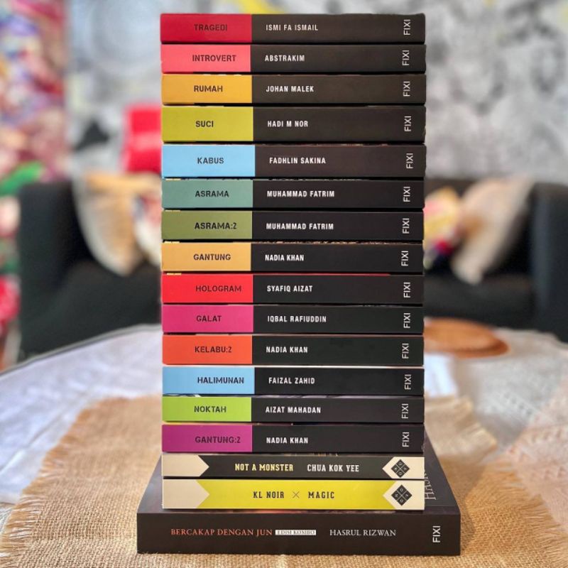 Buku FIXI - Bercakap Dengan Jun | Gantung | Kelabu | Asrama | Hologram ...