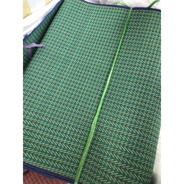 Tikar Sembahyang/Tikar Solat | Shopee Malaysia