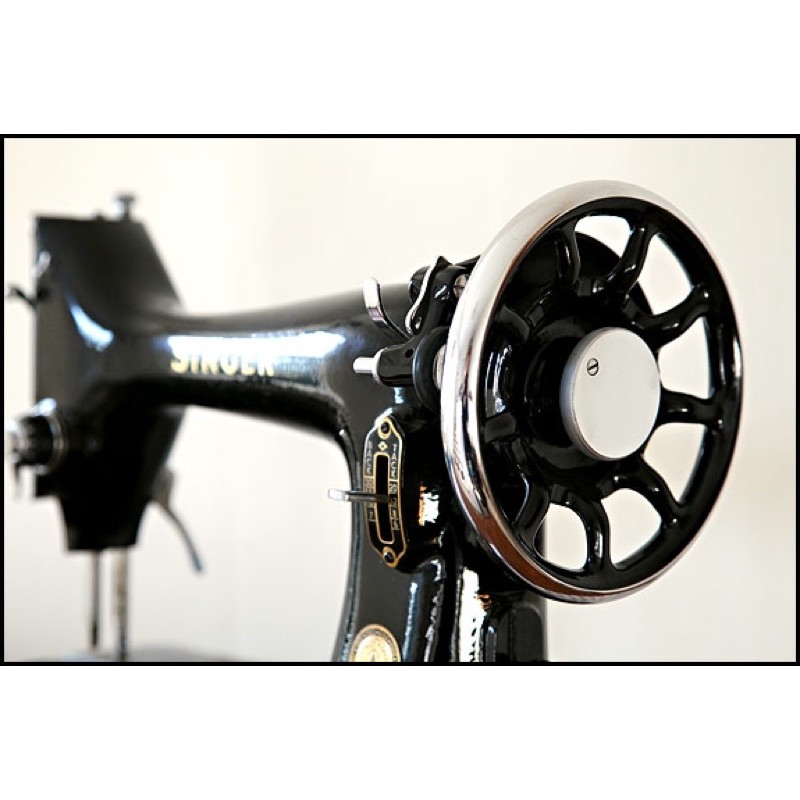 Clamp stop motion Screw For Black Head Singer Sewing Machine / Skru ...