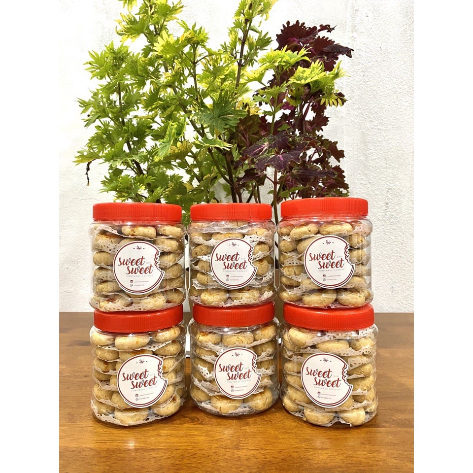 Traditional mazola biscuit | Shopee Malaysia