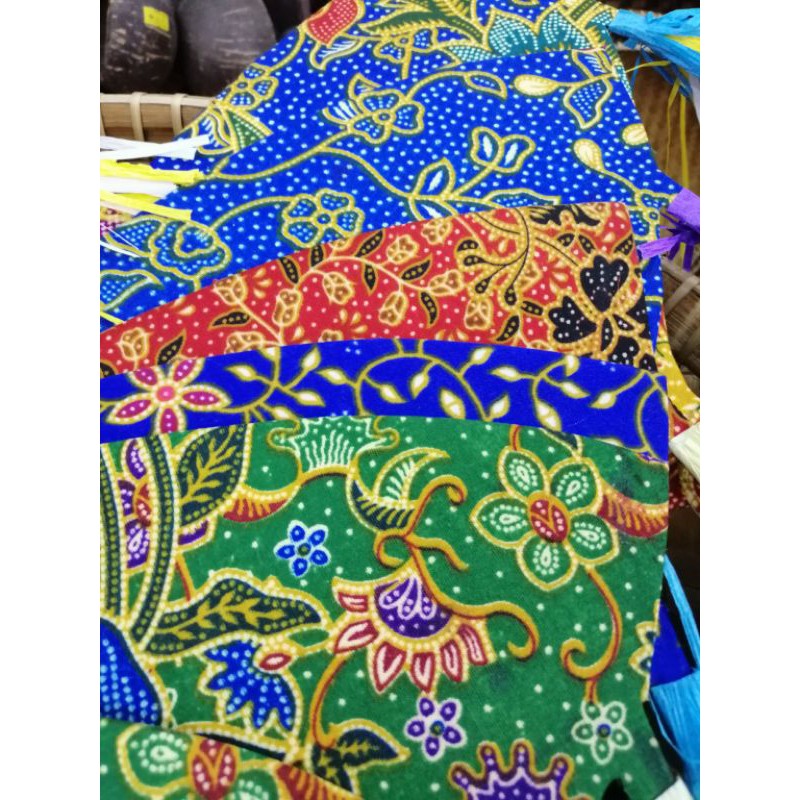 WAU BULAN BATIK HIASAN (SEDERHANA) | Shopee Malaysia