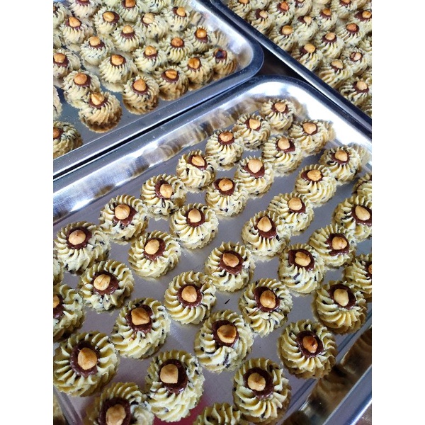 BISKUT SWISS NUTELLA HAZELNUT | Shopee Malaysia