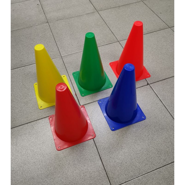 9 inches plastic cone for sports training / kon 9" sukan/ Pelbagai ...