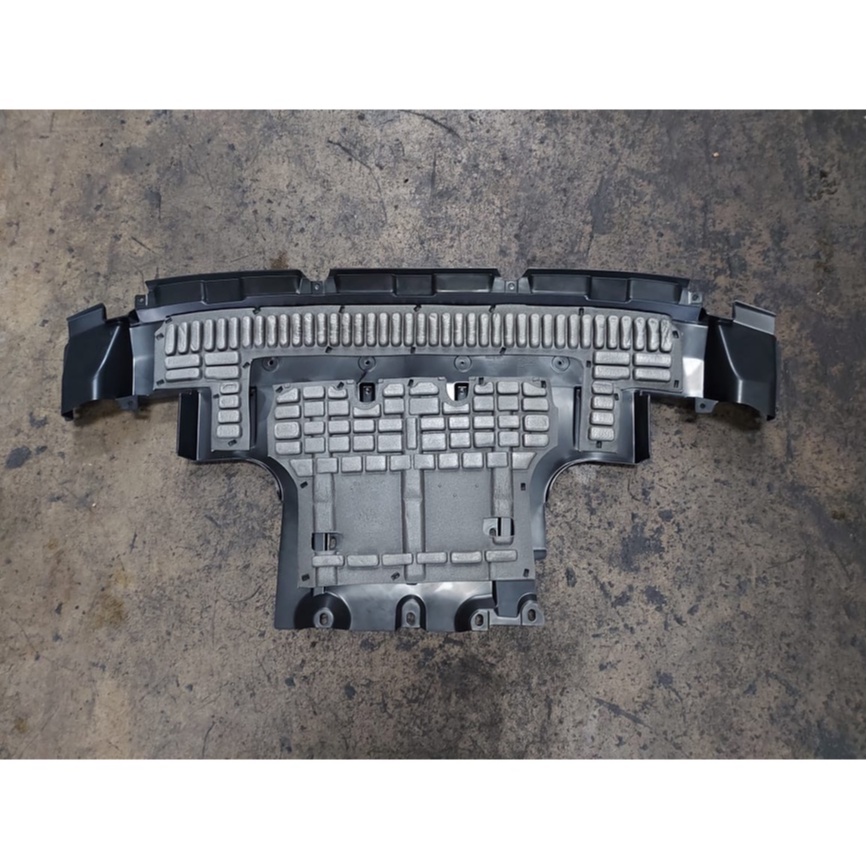 AUDI Q7 4L ENGINE UNDER COVER / ENGINE SPLASH SHIELD / ENGINE LOWER ...