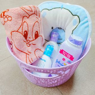 Hadiah Baby Hamper for Mama & Newborn | Baby Gift Set | Shopee Malaysia