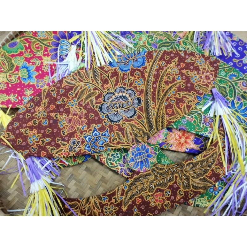 WAU BULAN BATIK HIASAN (BESAR) | Shopee Malaysia