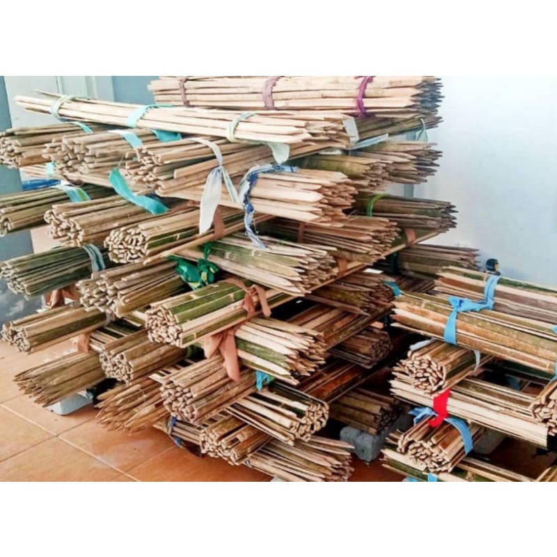 Buluh pancang pokok 4 kaki 10pcs | Shopee Malaysia