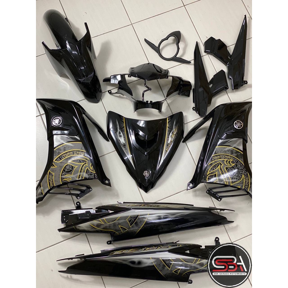 YAMAHA LC LC135 V4 V5 V6 V7 HITAM KILAT FULL BATIK GOLD - COVERSET BODYSET SIAP TAMPAL VELOZI ...