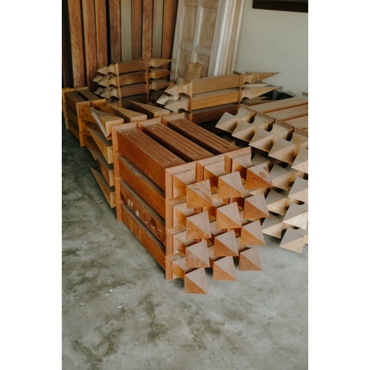 Kayu tunjuk langit / buah butong - kayu chengal / kayu seraya | Shopee ...