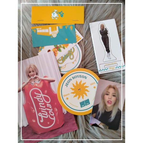 Gidle Soyeon Windy Official Inclusions From Album Photocard Postcard ...
