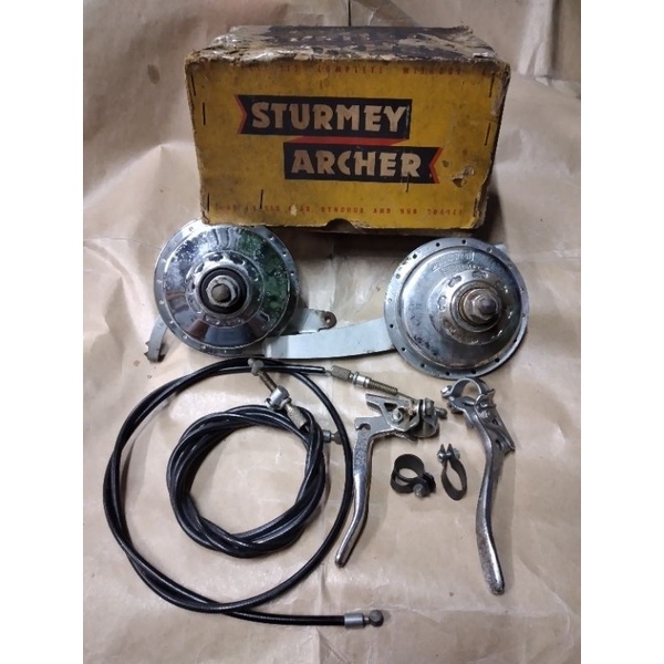Sturmey Archer 3 or 4-speed gear Dynohub and Hub brakes. Front 5" Axle ...
