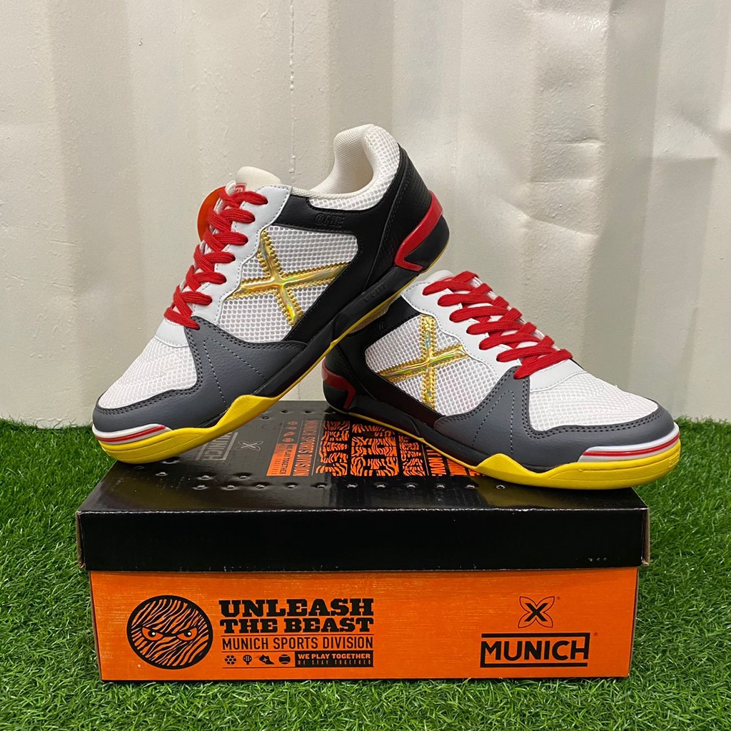 MUNICH ONE-INDOOR 45 WHITE GOLD KASUT FUTSAL SHOES (100% ORIGINAL ...