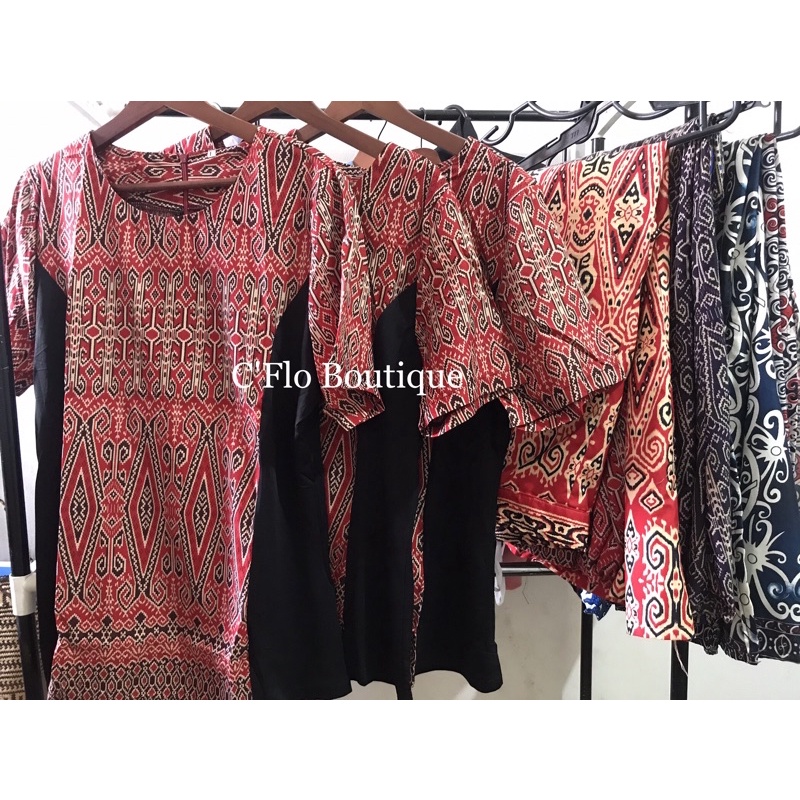 BLOUSE PUA KUMBU (FEMALE) | Shopee Malaysia