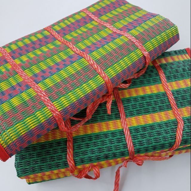 TIKAR PLASTIK PICNIC / CAMPING ( 3 LIPAT ) | Shopee Malaysia