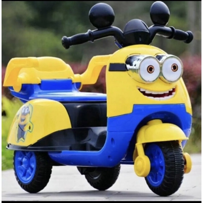 Children Kids Electric Minion Scooter Ride On Motor Bike Rechargeable ...
