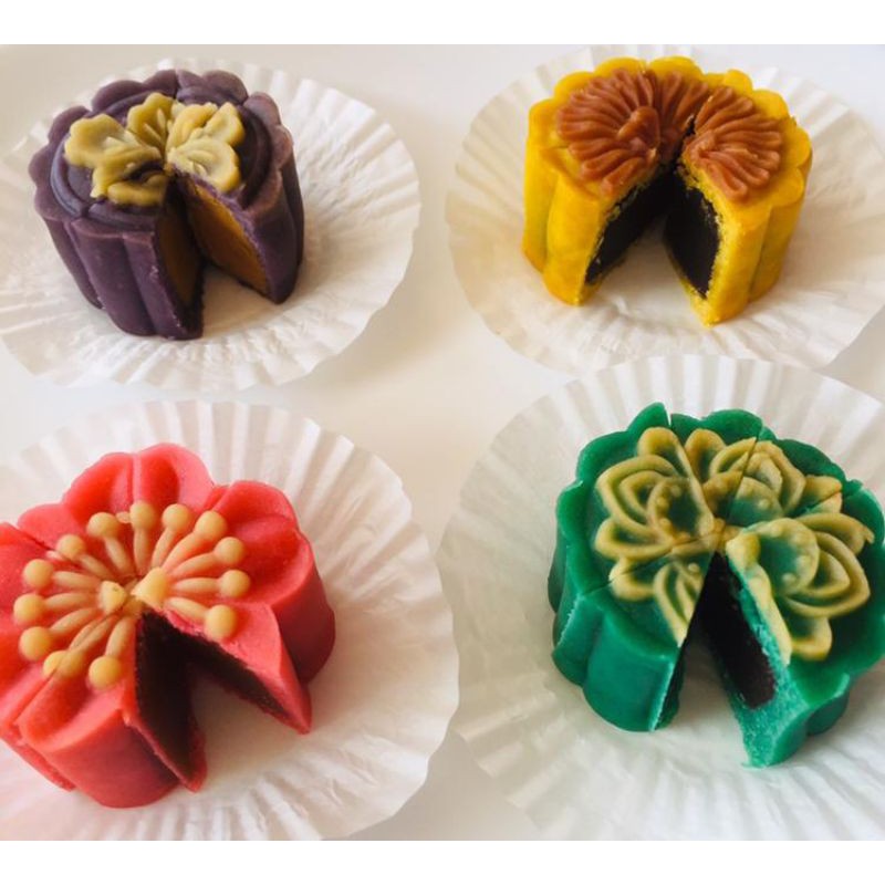 [READY STOCK] HALAL MOONCAKE KUIH BULAN KEK BULAN HOMEMADE | Shopee ...