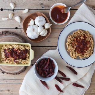 Syok Crispy Mee siput -1 Box 10pcs Traditional Snack From Muar spicy ...