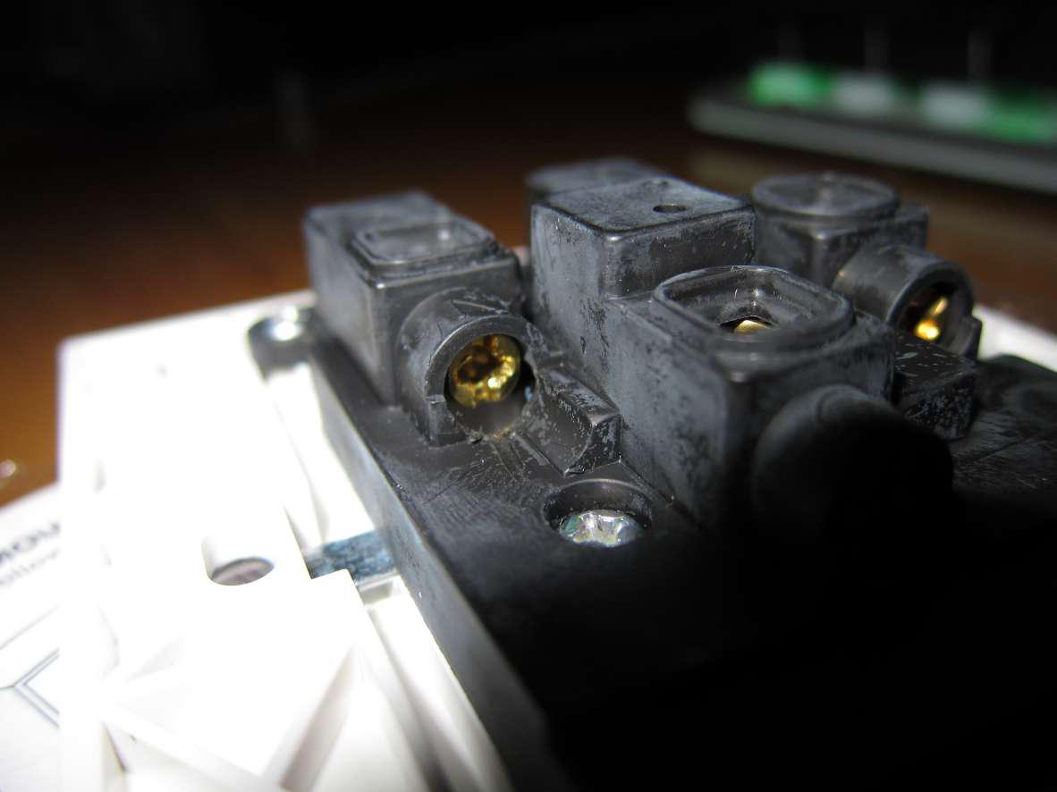 SCHNEIDER VIVACE KB15N 13A Switches Socket with Neon | Shopee Malaysia