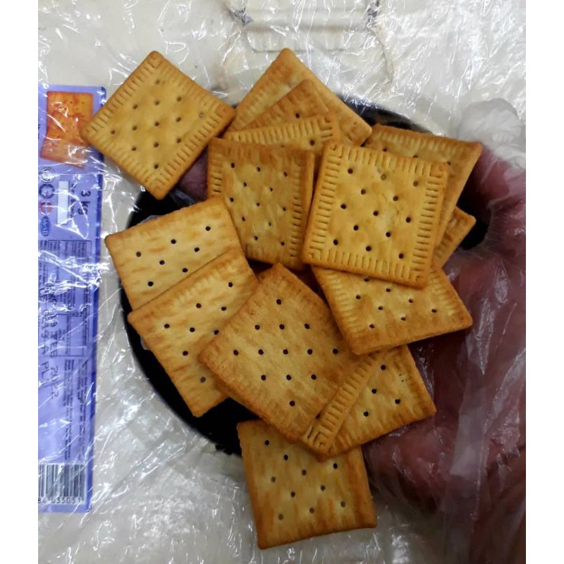 Biskut Tawar Keras / Biscuit Soda Cracker 200g~500g (BISKUT TIMBANG ...