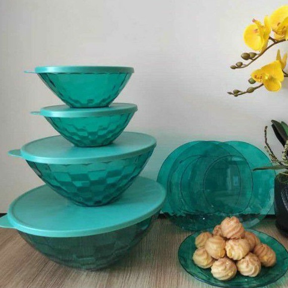 TUPPERWARE Prism Bowl and Plate Set | picnic plates | Pinggan | Bekas ...