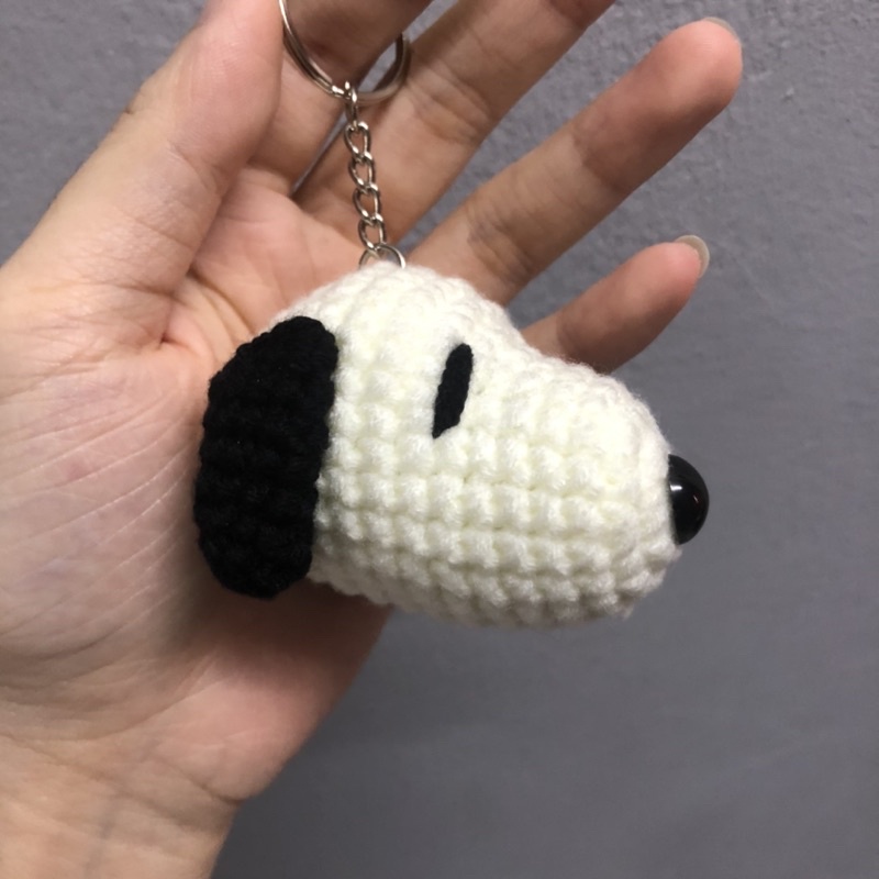 Handmade Crochet Amigurumi Snoopy Keychain | Shopee Malaysia