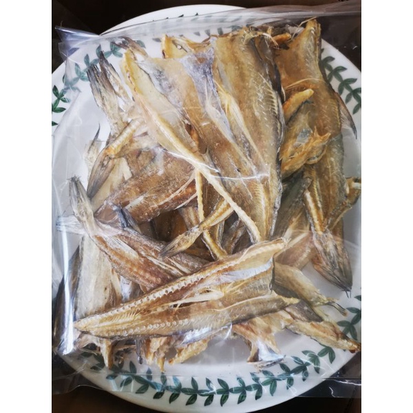 (Fresh/new ready stok.) Ikan keropok Sabah. Crispy unsalted dried fish ...