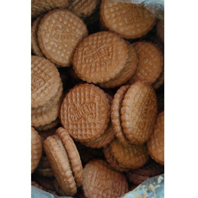 biskut chocolate variety cookies inti coklat biskut tin timbang 500g ...