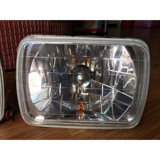 (Year End Promo) (JDM) Isuzu Invader, Toyota Hi Ace, Orginal Japan ...