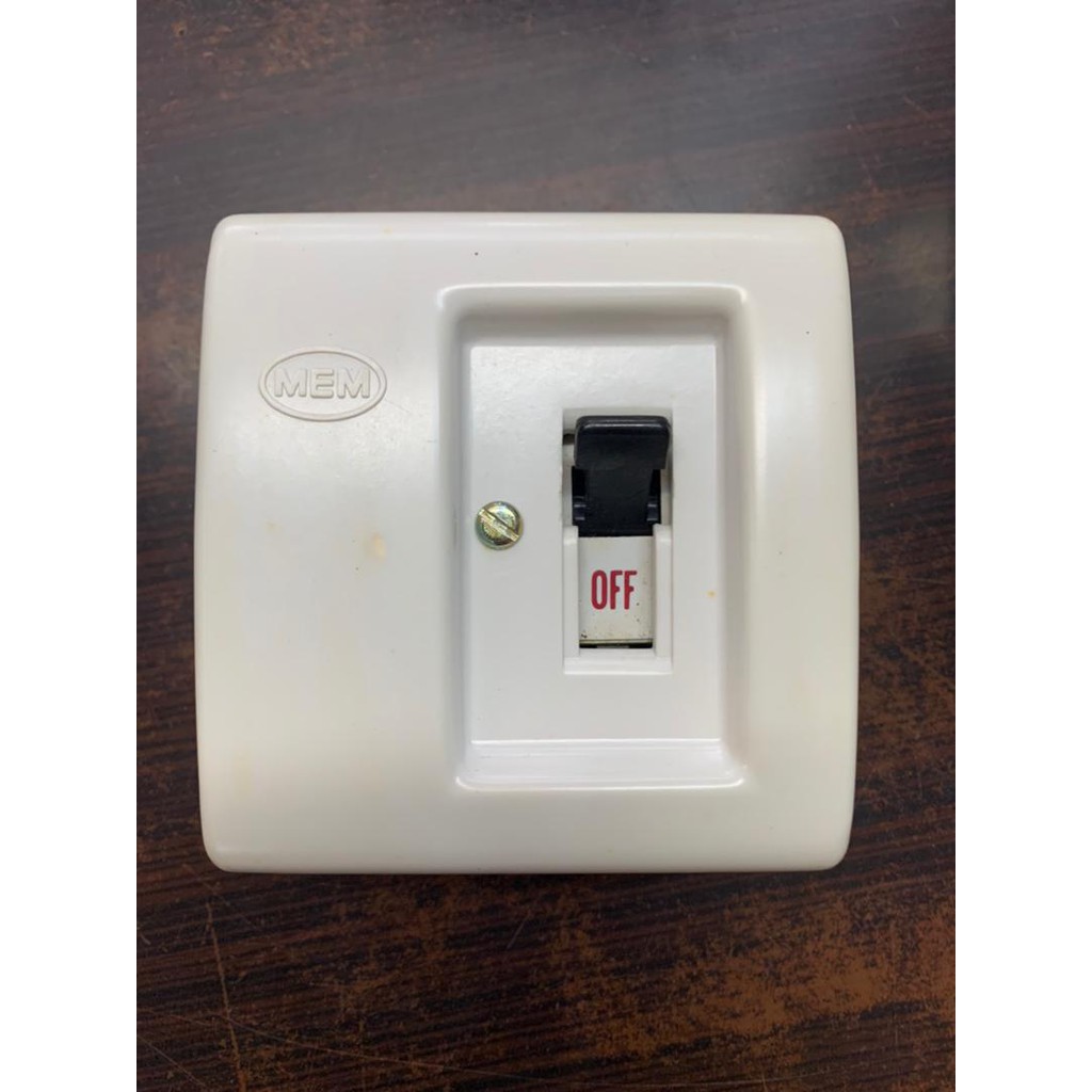 MEM 20A 250VAC SWITCHFUSE UNIT (C/W FUSE) | Shopee Malaysia