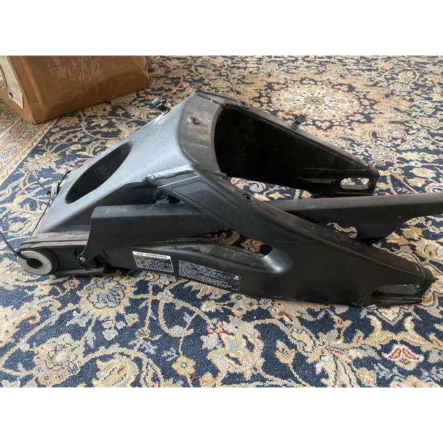 Swing Arm Yamaha YZF R6 swingarm | Shopee Malaysia