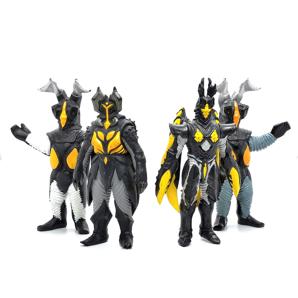 Pre Owned Bandai 7 inch UMS Hyper Zetton Ultraman Kaiju Monster Alien ...