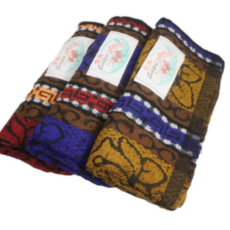 Kain selimut legend goldfish | Shopee Malaysia