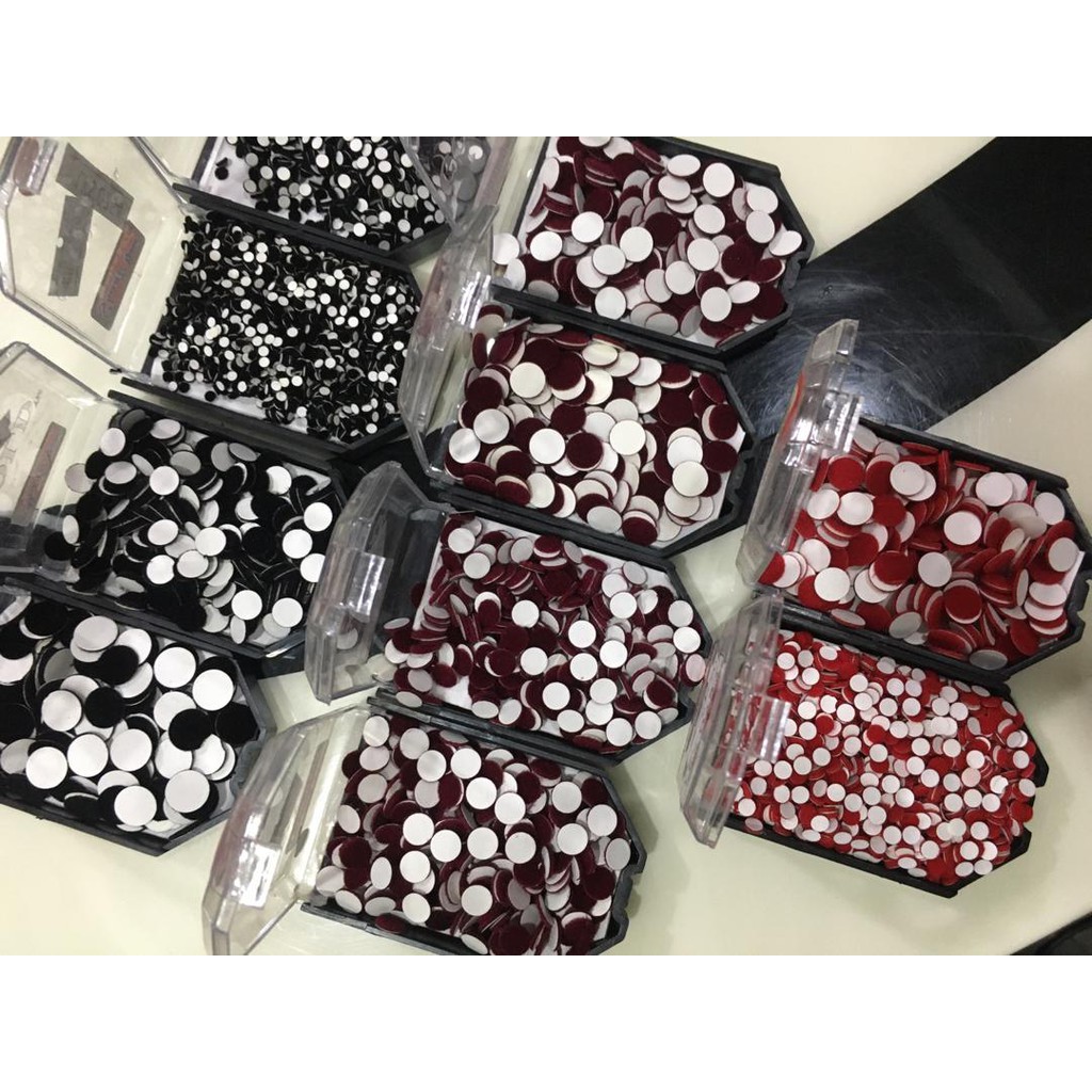 Shanti Gold / Kumkum / Bindi / Indian Pottu ( Black/Dark Red/Chilli Red ...