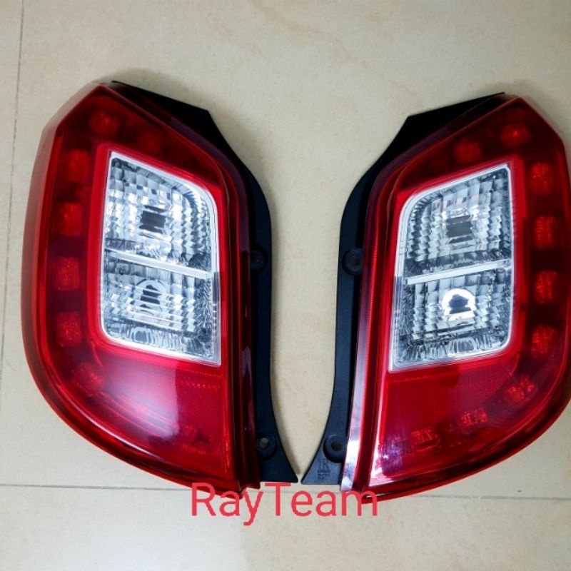 PERODUA AXIA TAIL LAMP / LAMPU BELAKANG | Shopee Malaysia