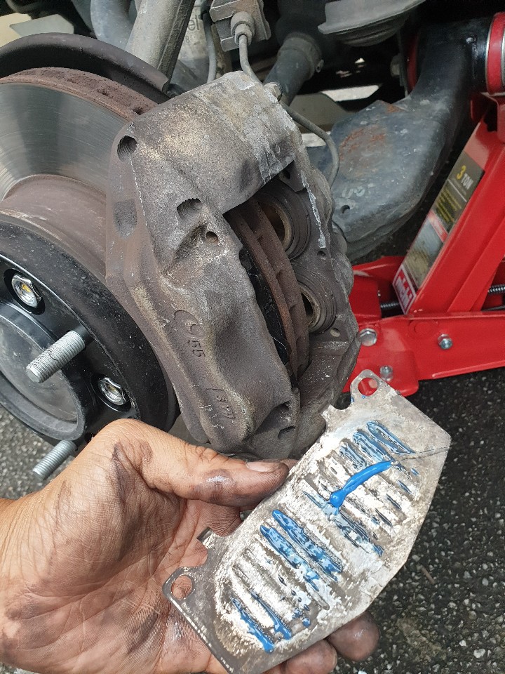 Bendix Ceramic High Performance Synthetic Lubricant / Rubber Grease ...