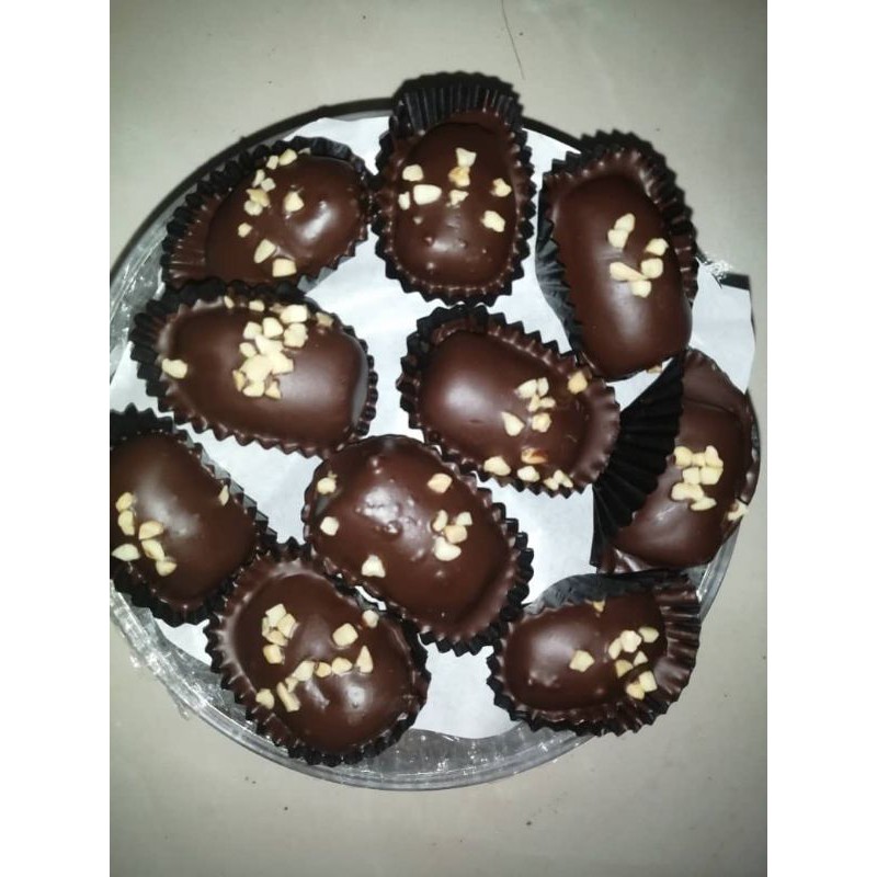 ALMOND LONDON, ALMOND NIBS BERSALUT COKLAT DAN TART NENAS ( BISKUT RAYA ...